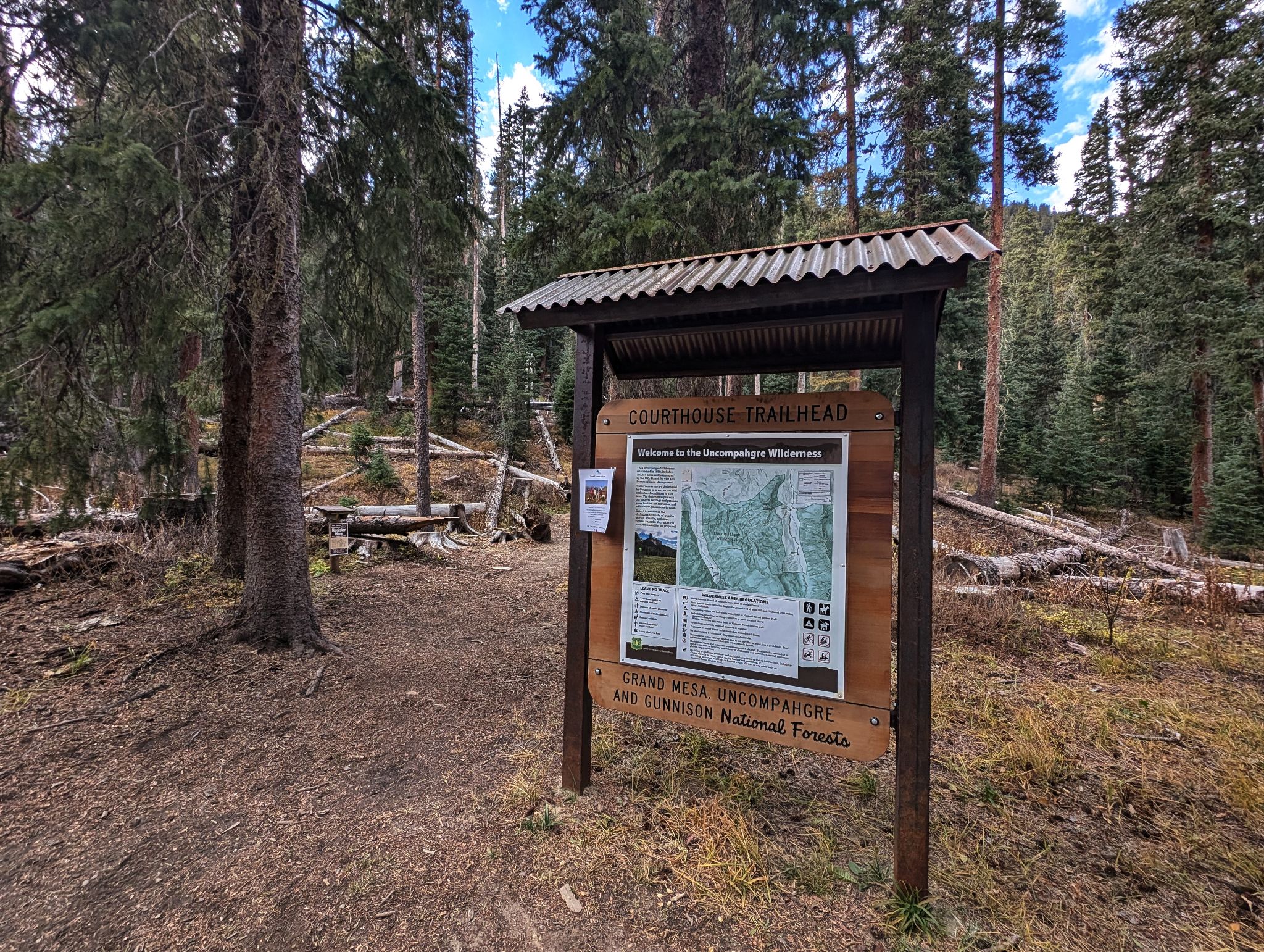 Courthouse mountain 03
